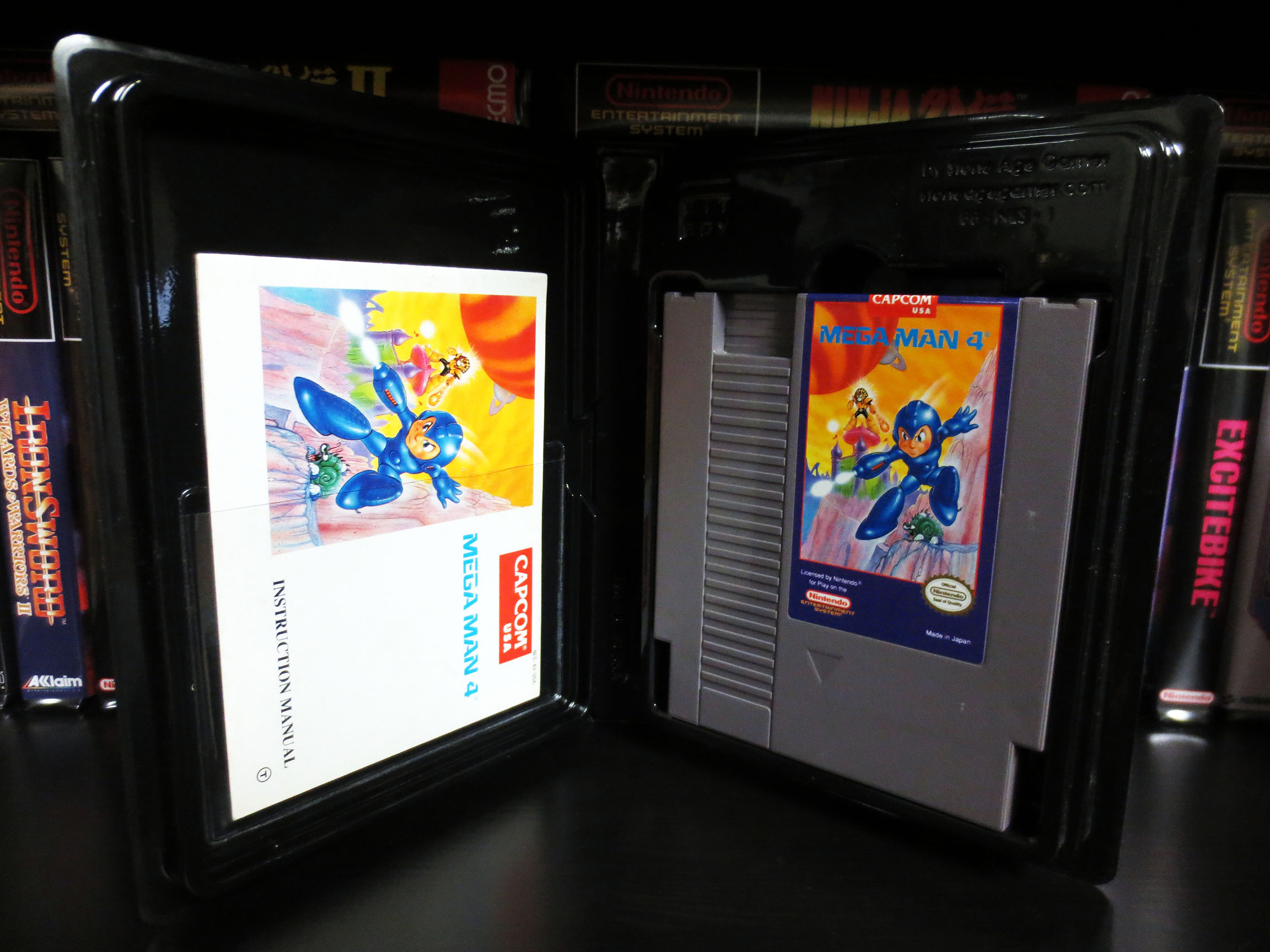 case-open-07-mega-man-4 | Retro Megabit